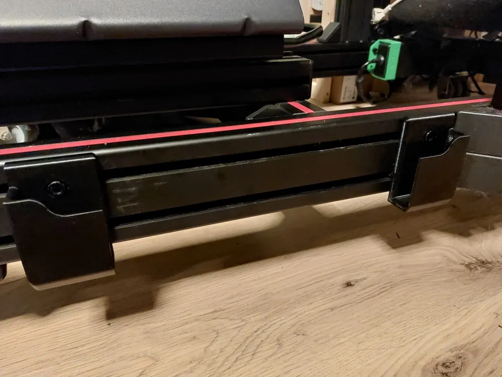 Logitech K400 Plus Sim Rig Storage by martin.hardi - MakerWorld