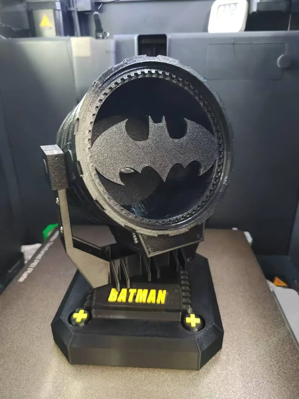 Batman Signal Light by 干撒思密达 MakerWorld: Download Free 3D Models