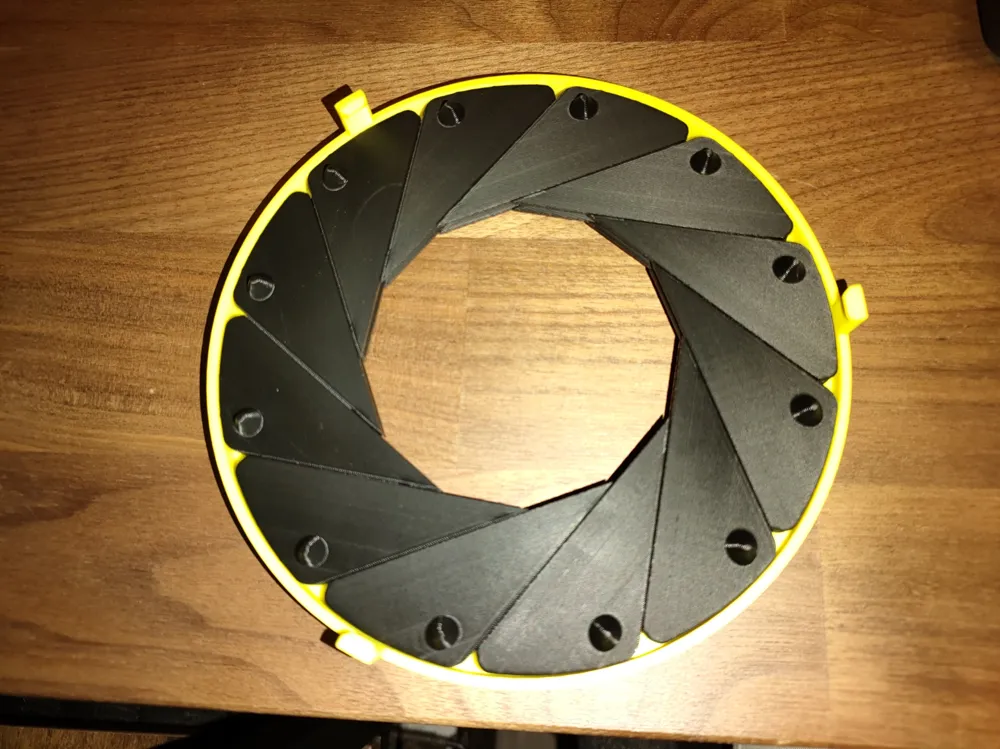 Iris gate - Free 3D Print Model - MakerWorld