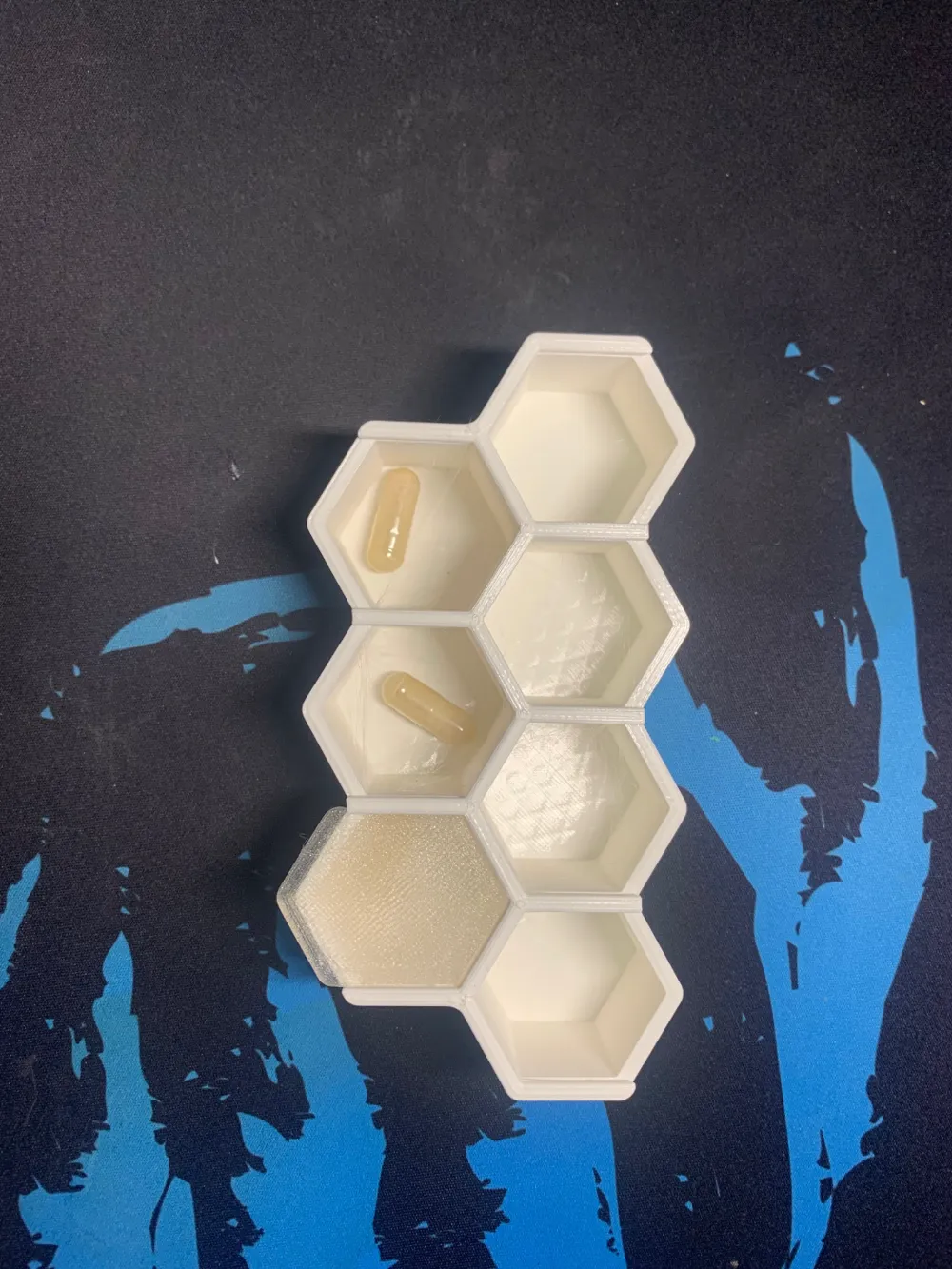 hexagon pill box by prdak27 - MakerWorld