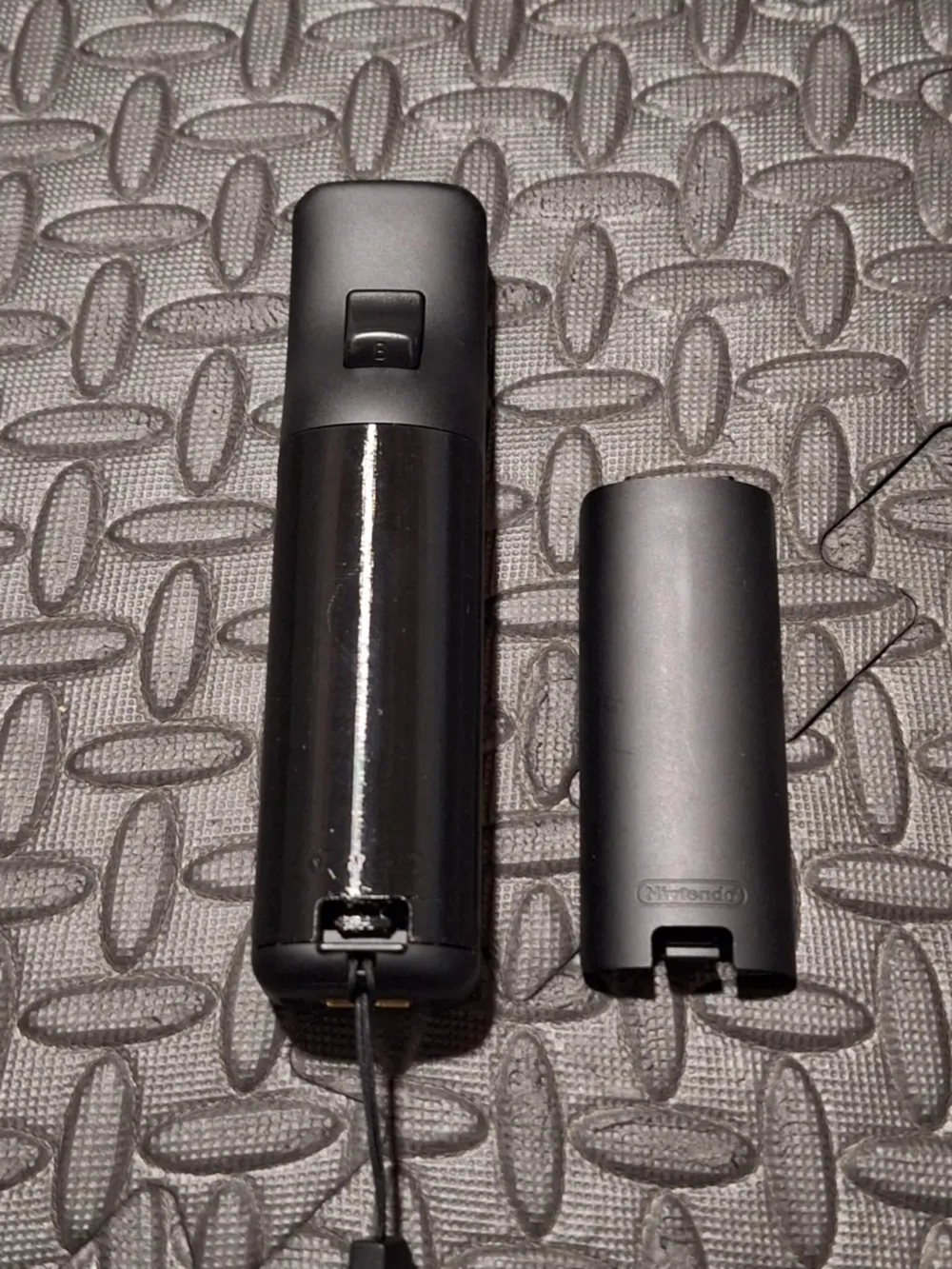 Nintendo Wii Remote Battery Cover - Free 3D Print Model - MakerWorld