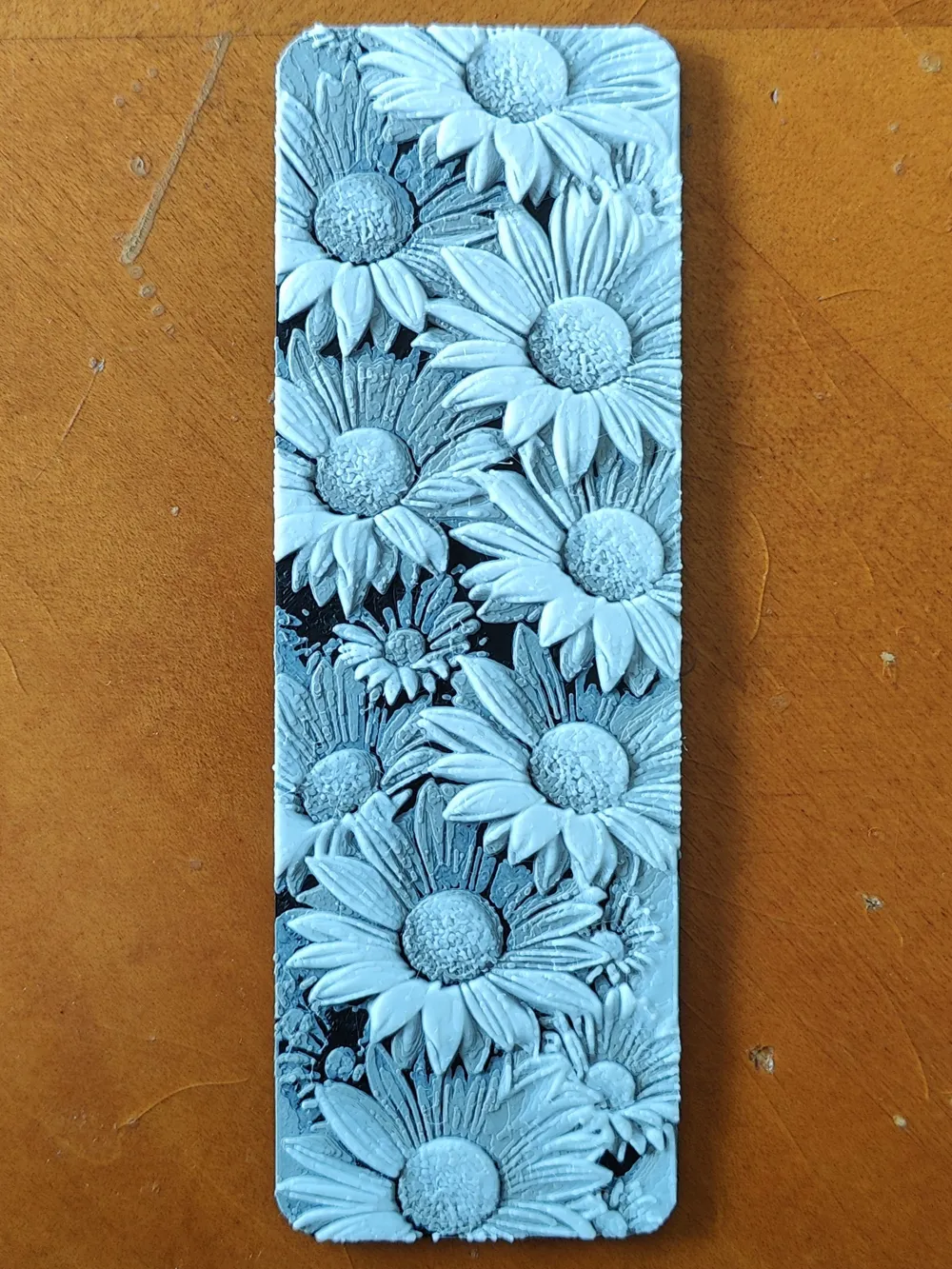 Daisy Flower Bookmark - Hueforge - Free 3D Print Model - MakerWorld