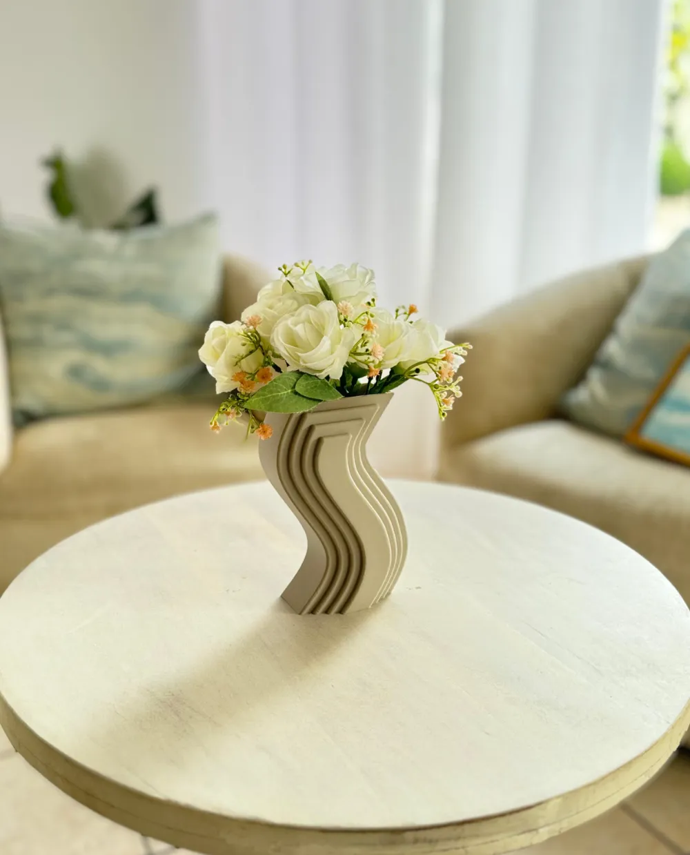 Retro Curvy Vase by Print Design - MakerWorld