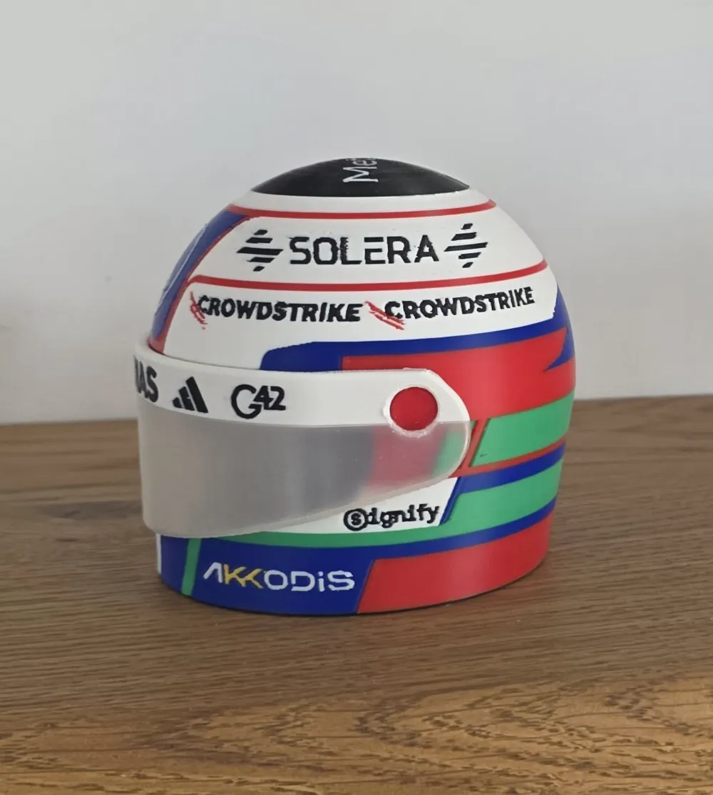 Kimi Antonelli Mercedes F1 Brick Model - Free 3D Print Model - MakerWorld