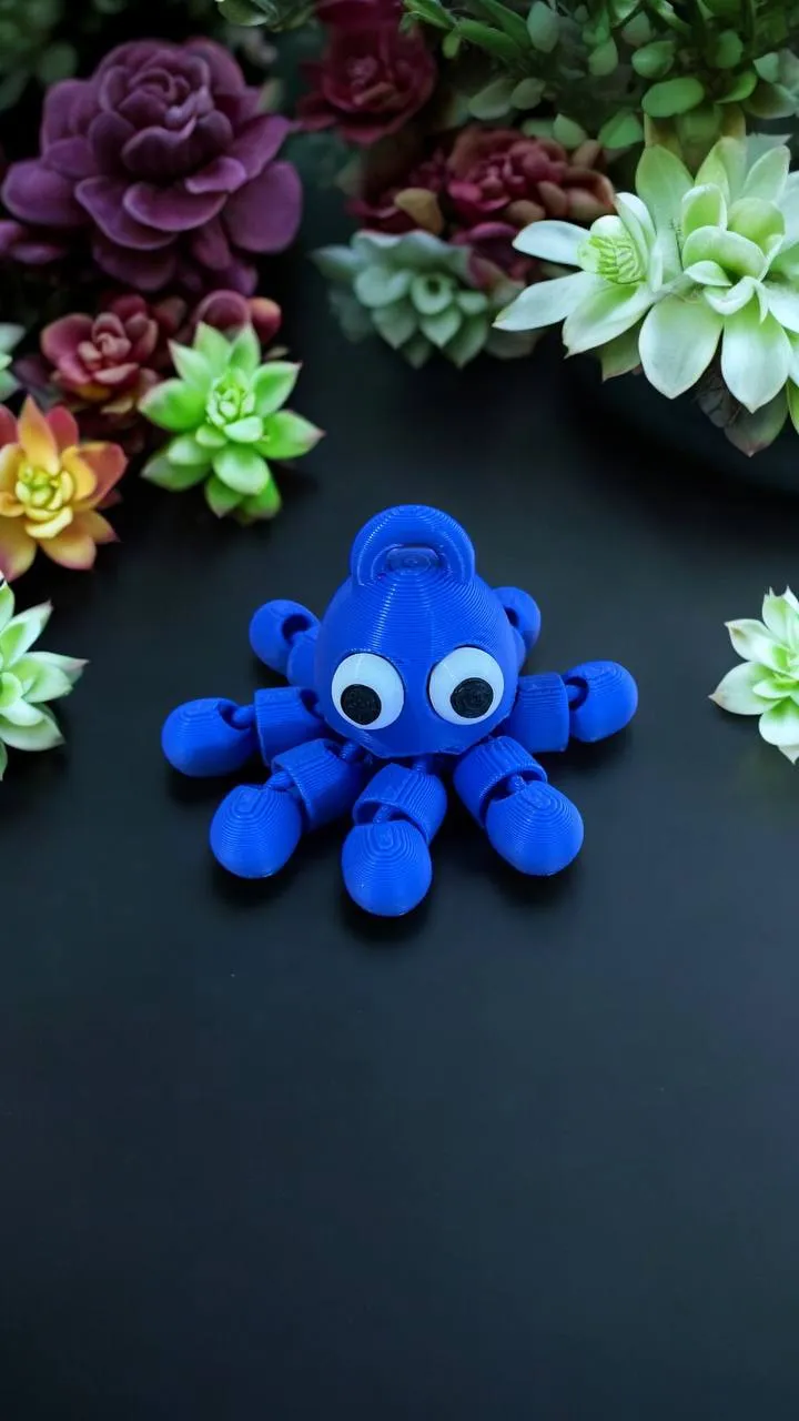 Adorable articulated mini Octopus keychain - Free 3D Print Model ...