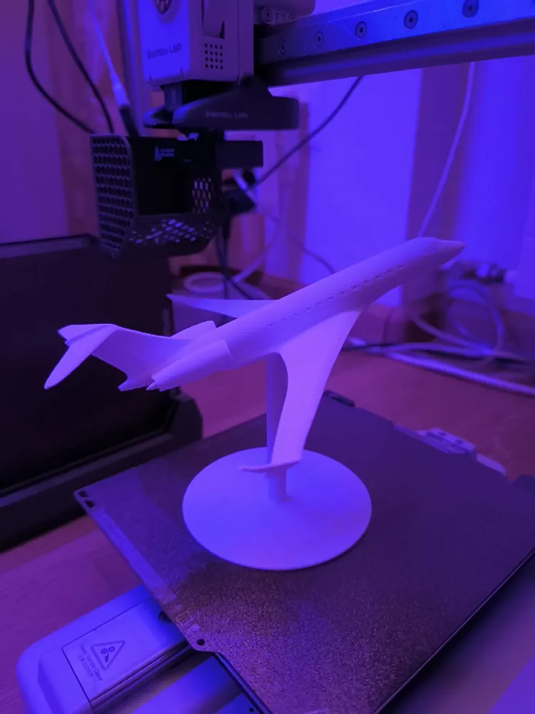 Bombardier Global 8000 with Stand by redxMakerWorld: Download Free 3D ...