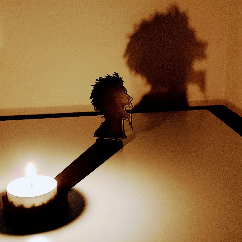 Halloween shadow casting candle - V3 - Free 3D Print Model - MakerWorld