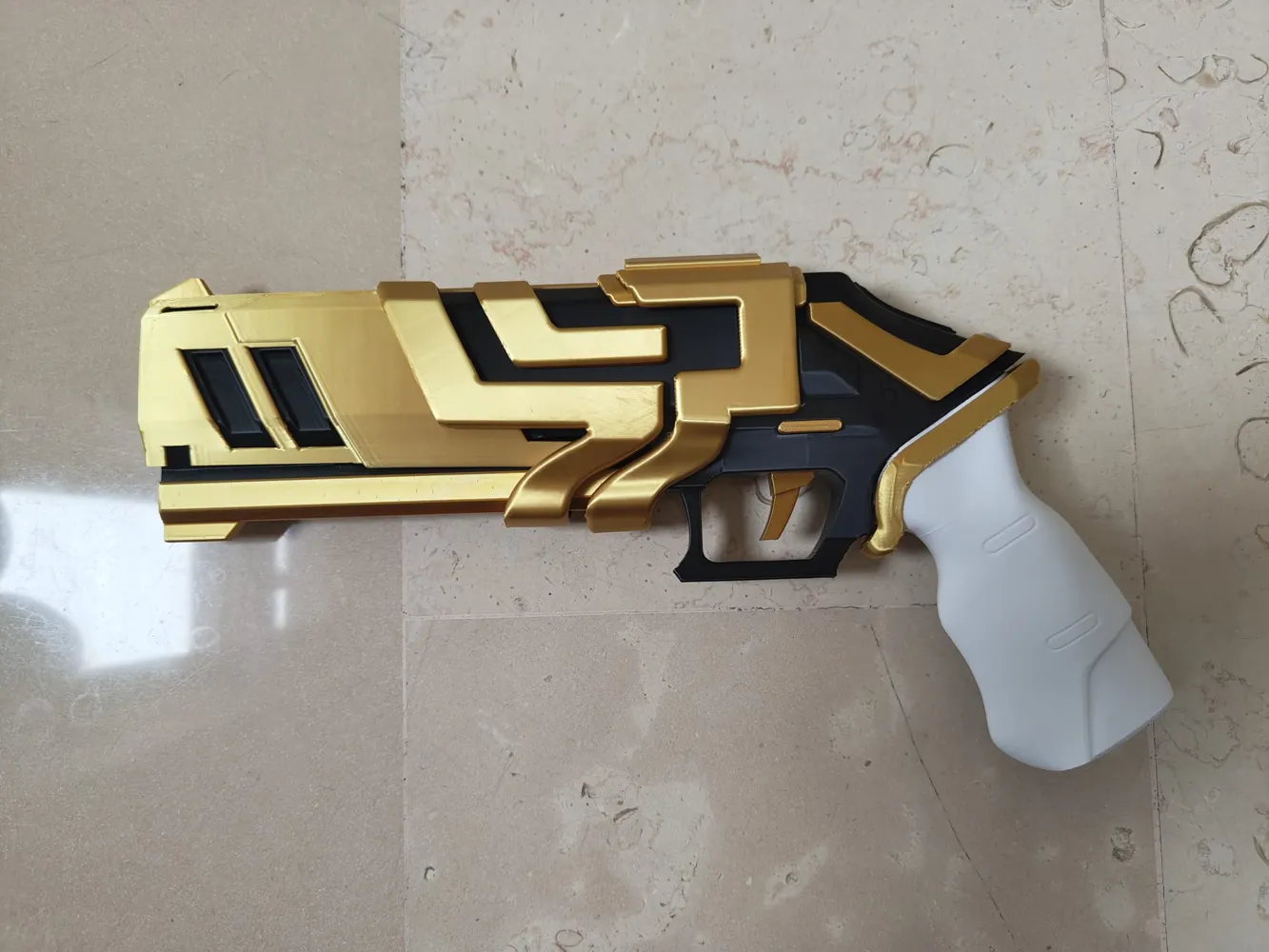 VALORANT - HEADHUNTER - Modelo de impresión 3D gratuito - MakerWorld