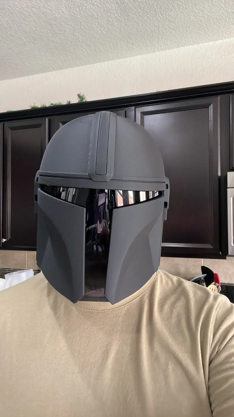 Mandalorian Helmet One Piece by m.cody.sims - MakerWorld