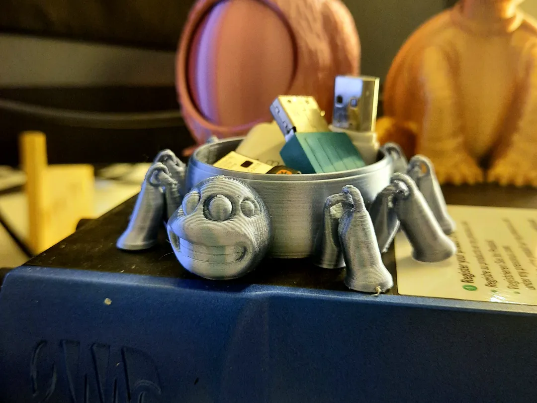 Spider - Container by aslan.3dchile MakerWorld: Download Free 3D Models