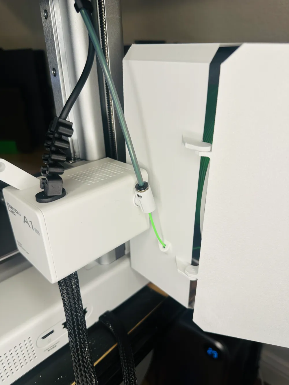 A1/ A1 Mini External Spool Enclosure by V-Maker MakerWorld: Download ...