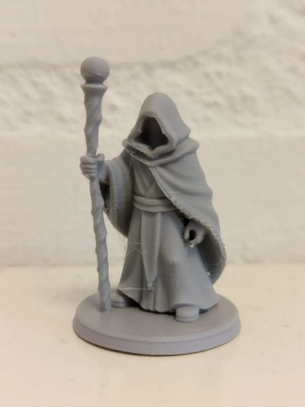 DnD Miniature Cultist with Staff 28mm - Free 3D Print Model - MakerWorld