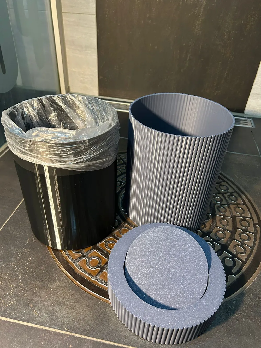 Trash can with integrated trash bag compartment - Free 3D Print Model ...