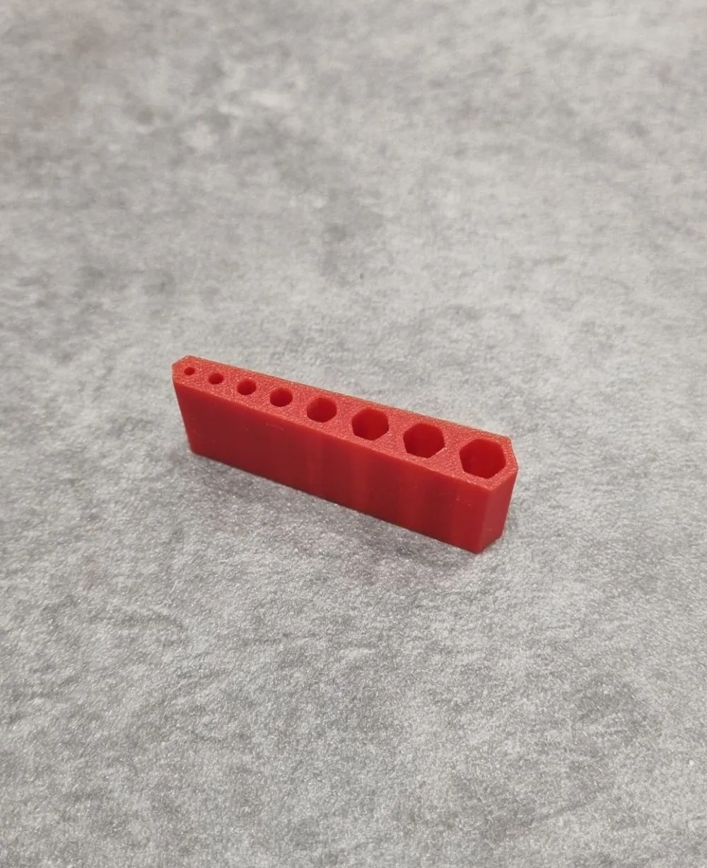 Support simple pour clés Allen - métrique par Mr Wind MakerWorld ...