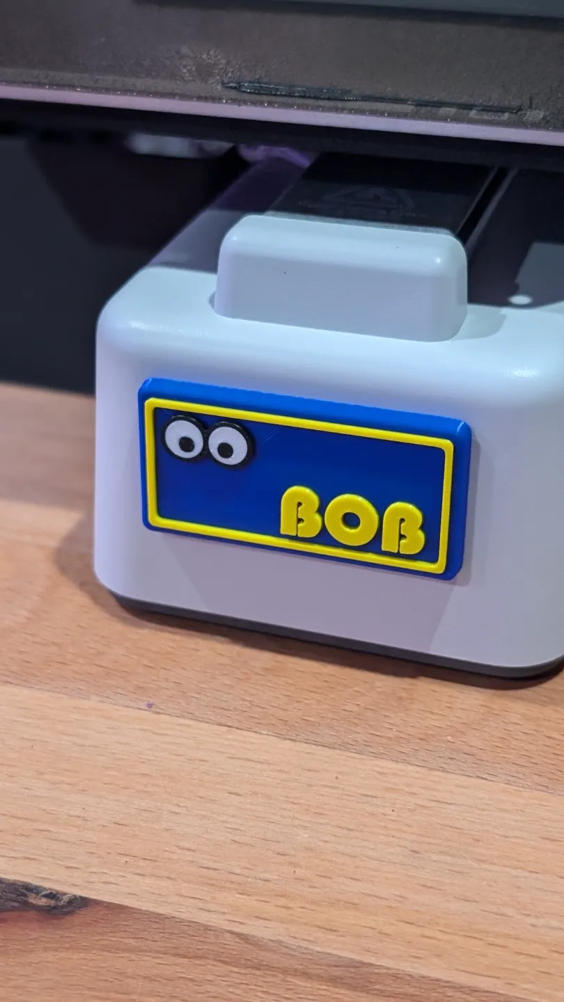 Kevin, Stuart & Bob Minion 3D Printer Name Plates by Kevin - MakerWorld