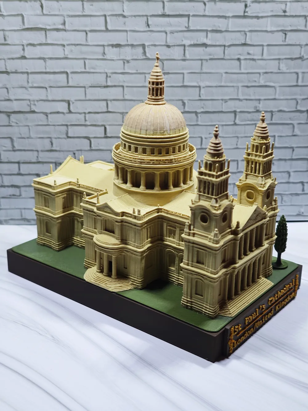 St Paul’s Cathedral (London)–detailed Diorama - Free 3D Print Model ...