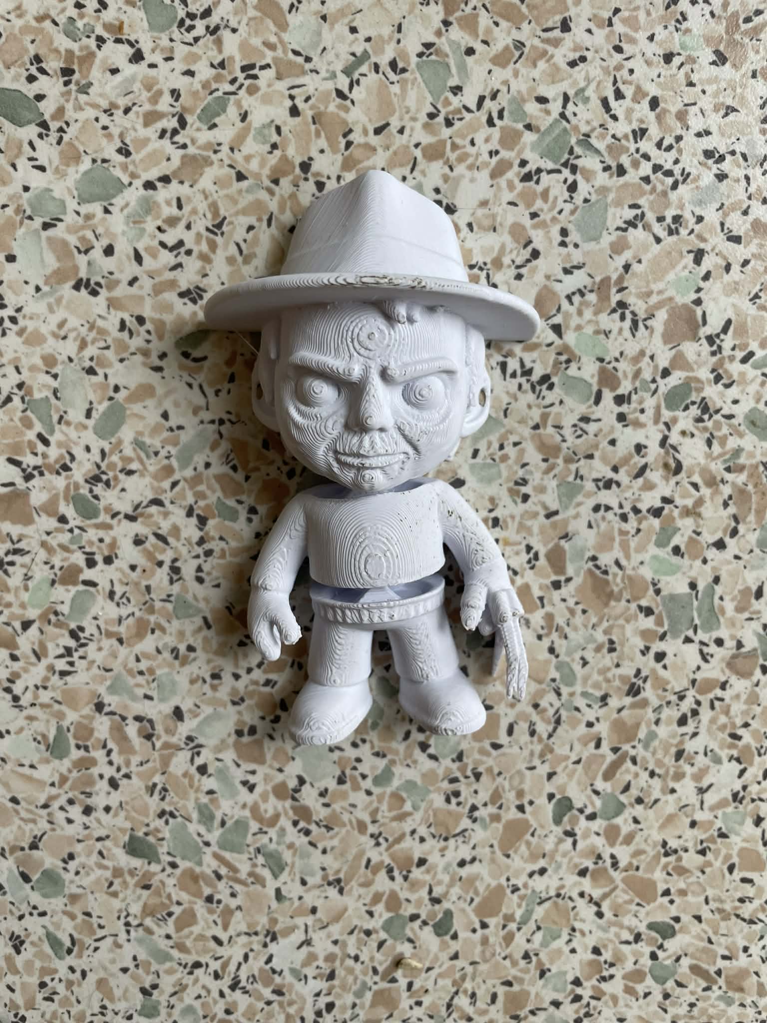 Freddy Krueger flexi - Free 3D Print Model - MakerWorld