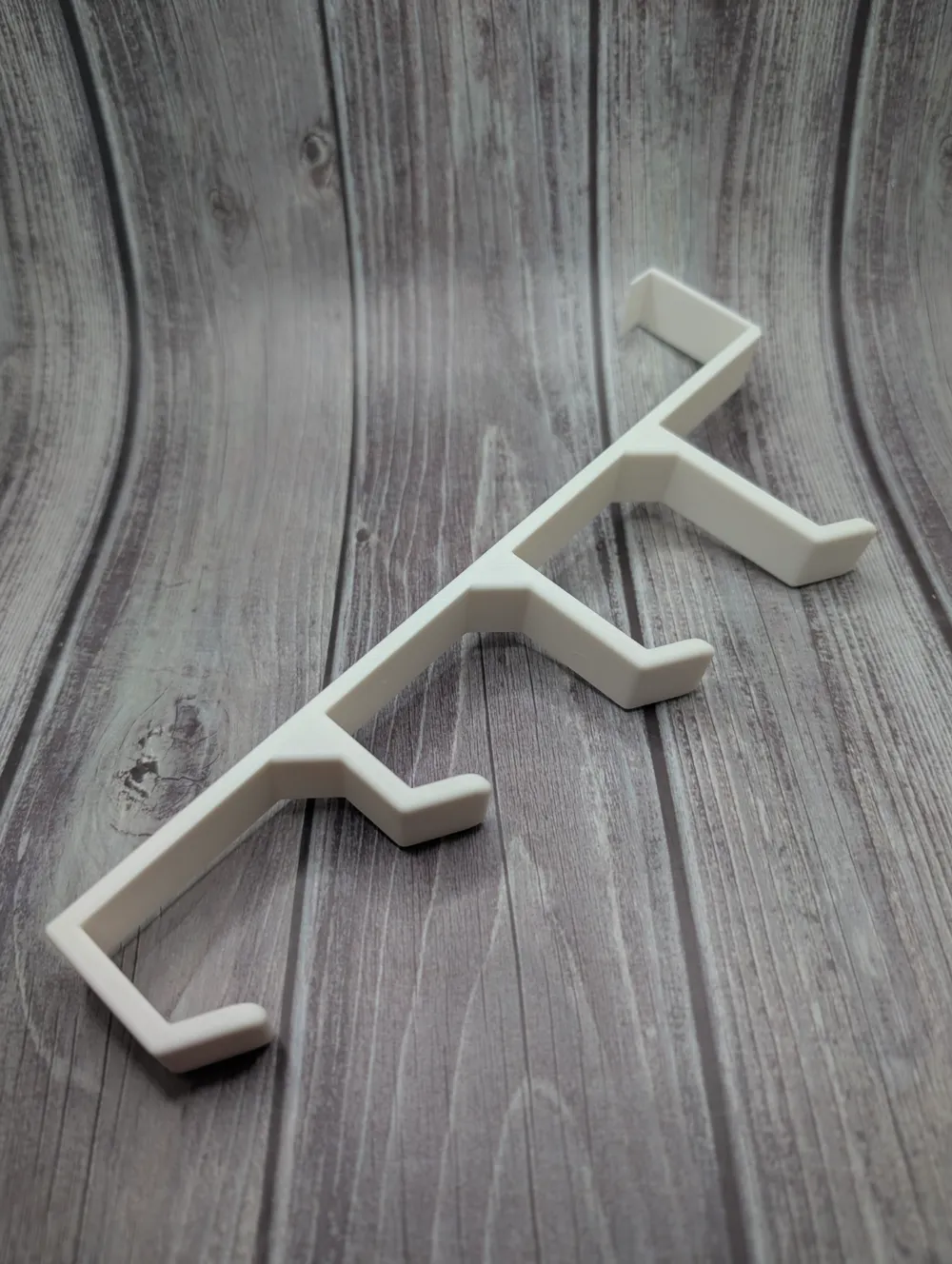 4 Staggered Hooks Over the Door - Coat/Hat Hanger - Free 3D Print Model ...