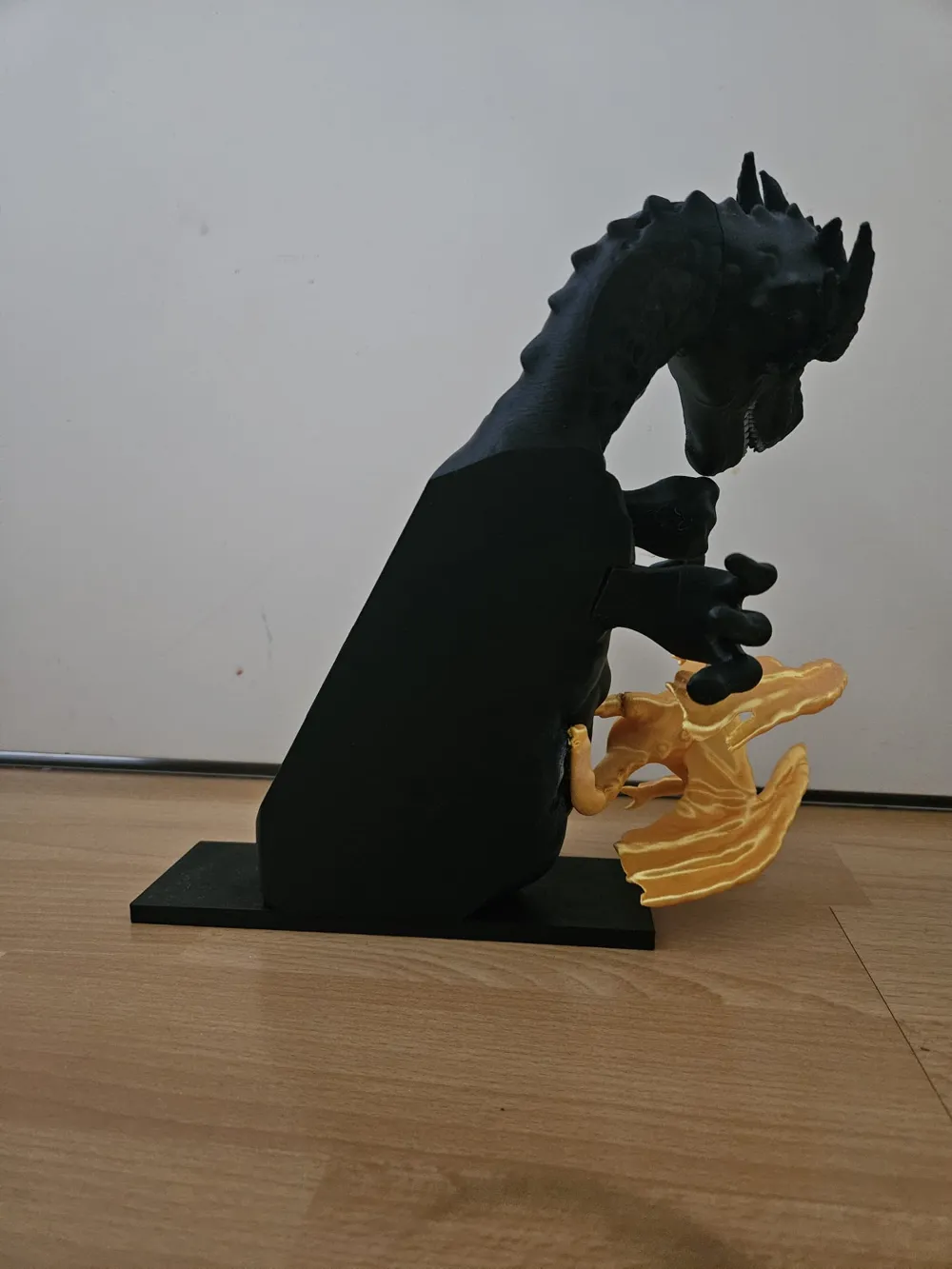 Fourth Wing Booknook - Free 3D Print Model - MakerWorld