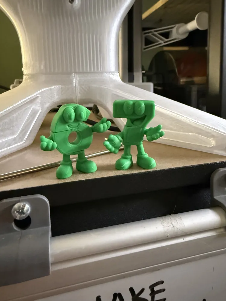 Six Seven Articulated Buddies 6 - 7 by Raditive Prints MakerWorld: Download Free 3D Models