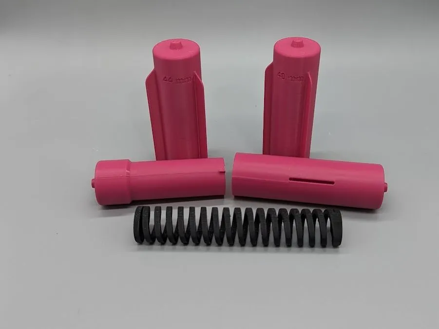 Toilet Paper Spindle (w/ Optional Bearings) by MadMax3D - MakerWorld