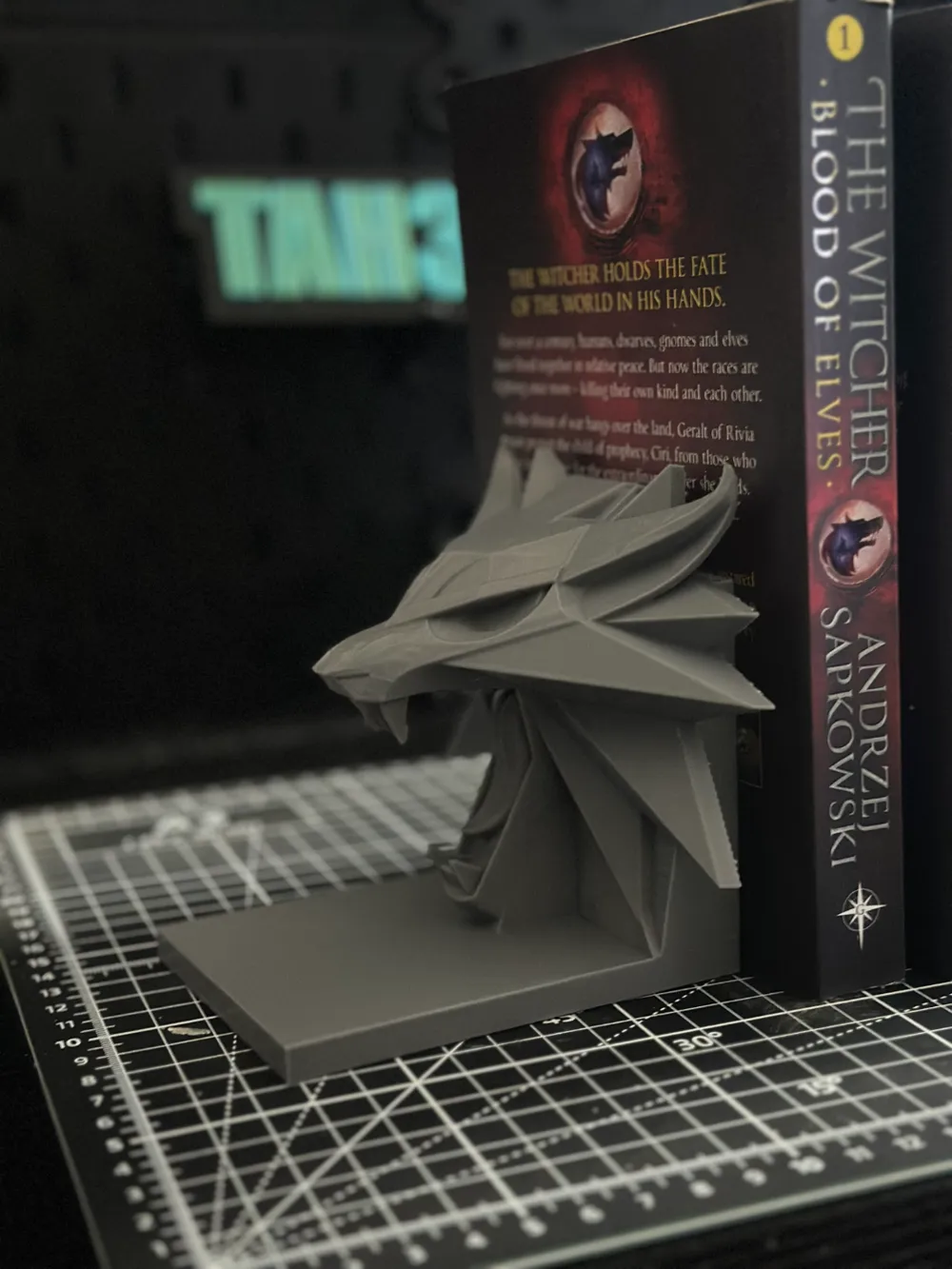 Witcher Bookends by TAH3DGeek - MakerWorld