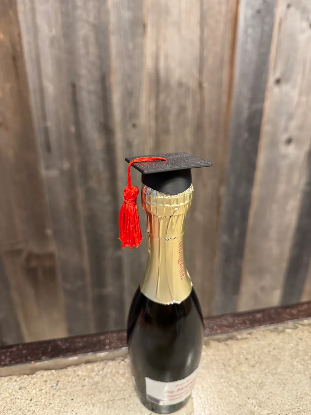 Graduation cap - Free 3D Print Model - MakerWorld