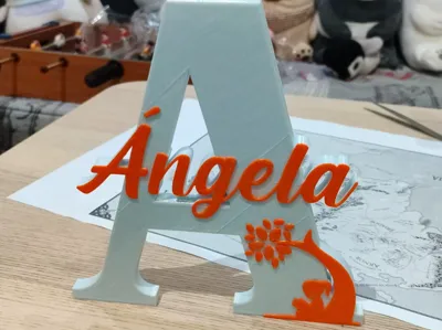 Inicial A con nombre angela y dibujo de niña por Fcogutierrez - MakerWorld