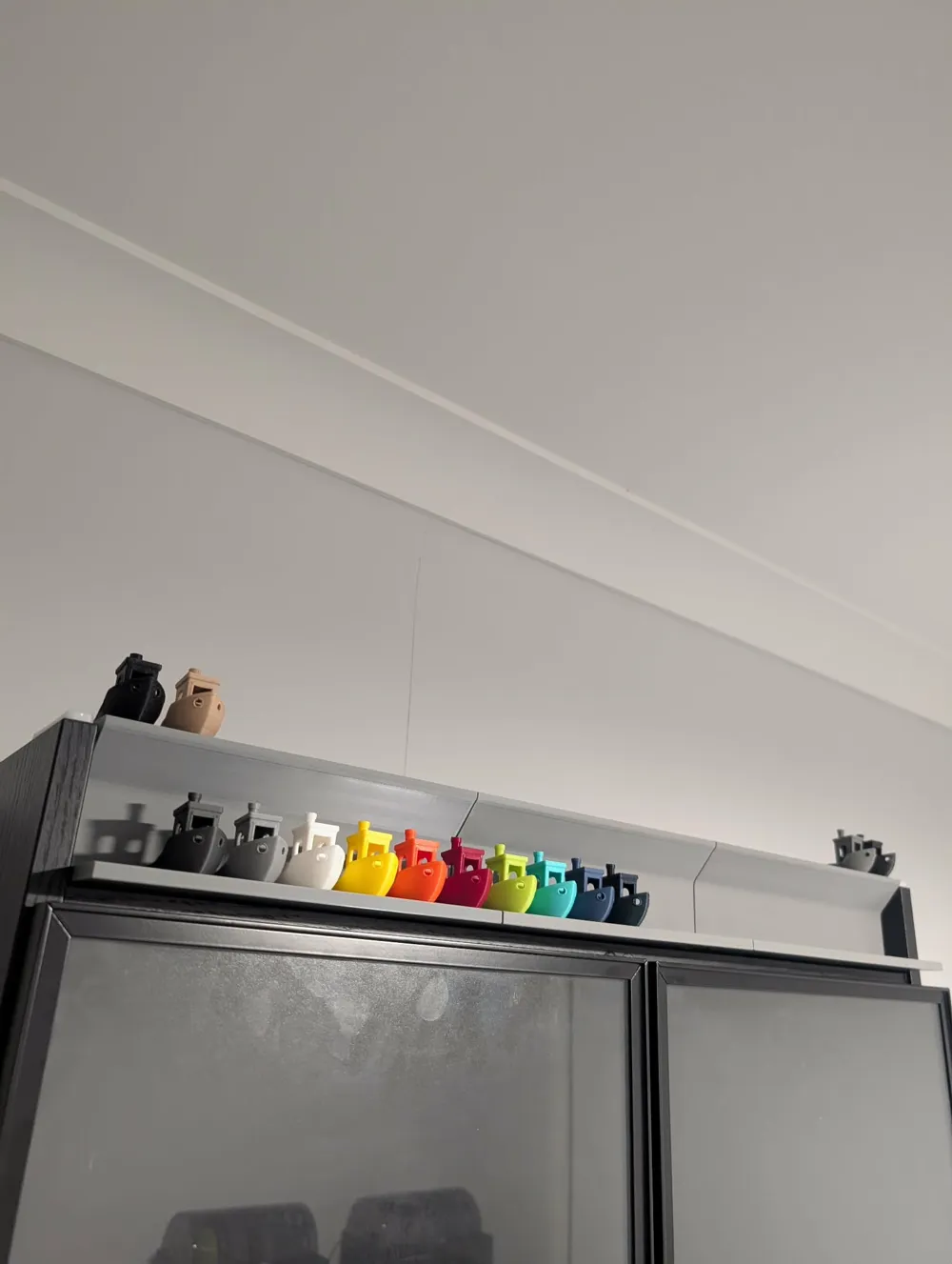 benchy display - Free 3D Print Model - MakerWorld