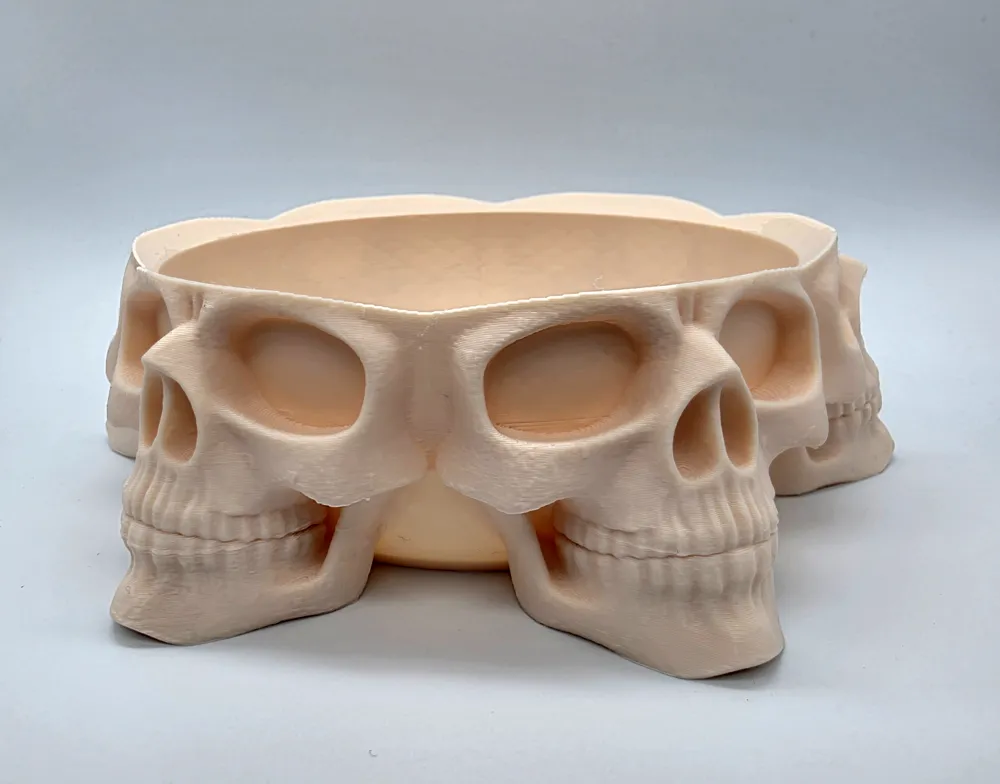 Six Skull Bowl (Bowl of Skulls) by Triple G Workshop MakerWorld ...
