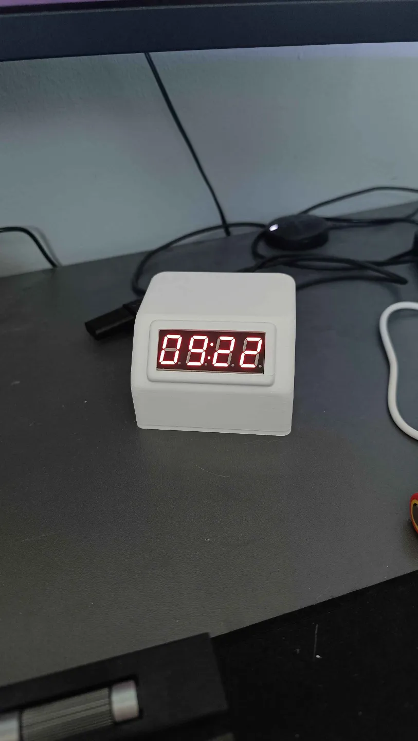 Simple RPi Zero Desk Clock by kameHame HA MakerWorld: Download Free 3D ...
