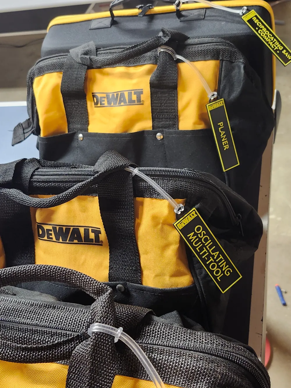DeWalt Tool Bag Tags by DrBogie - MakerWorld