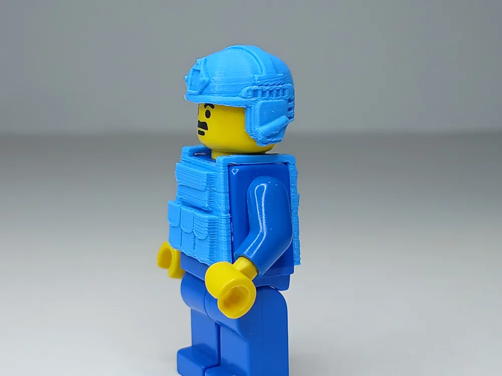 Simple tactical helmet Minifigure Brick - Free 3D Print Model - MakerWorld