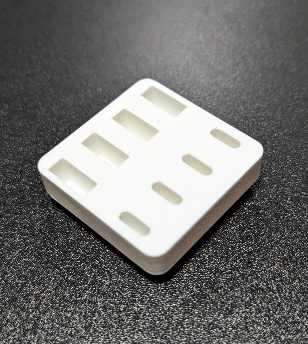 Gridfinity USB-A & USB-C Holder by Jakokln - MakerWorld