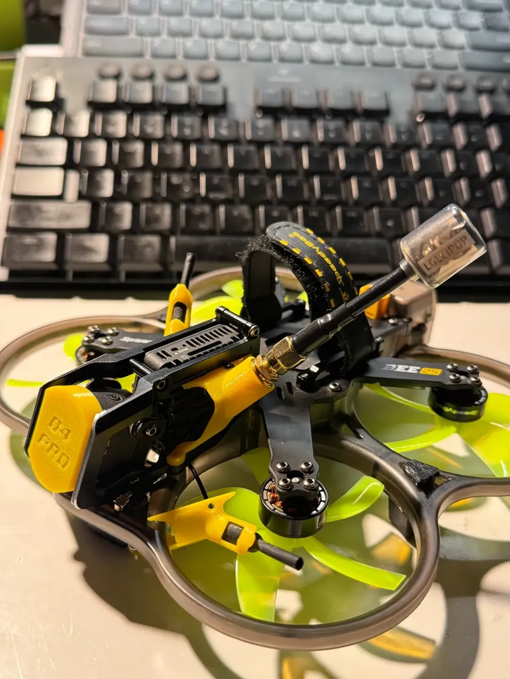 Speedybee Bee25图传SMA天线支架 来自 NOIMITY MakerWorld：免费下载 3D 模型