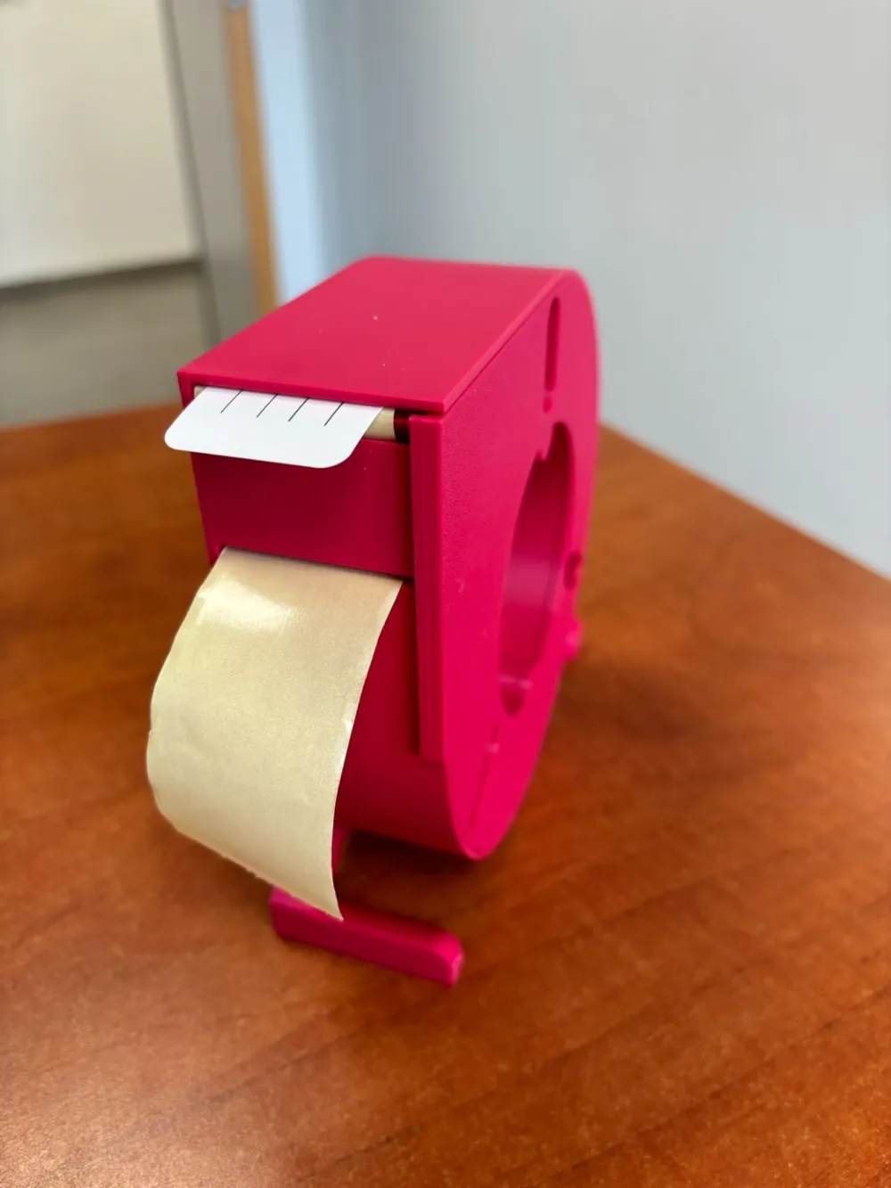 Big sticker dispenser by Ori and Ido - MakerWorld