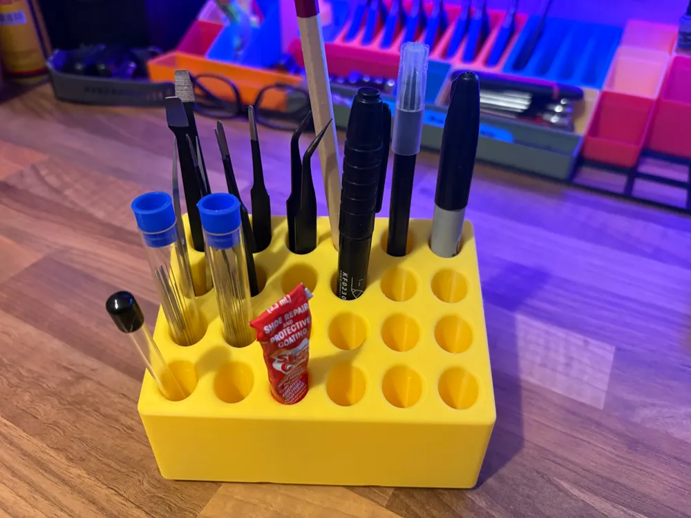 Gridfinity Pen & Tool Rack by brillious - MakerWorld