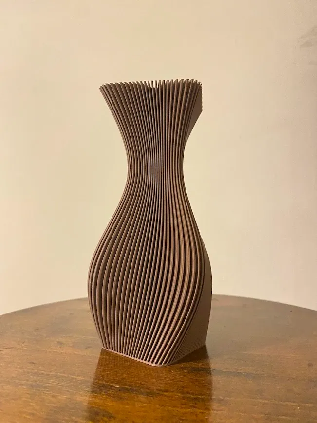 vase by elio196721 MakerWorld: Download Free 3D Models