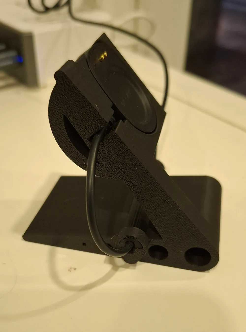 Amazfit Balance charging stand by T3B4X1 - MakerWorld