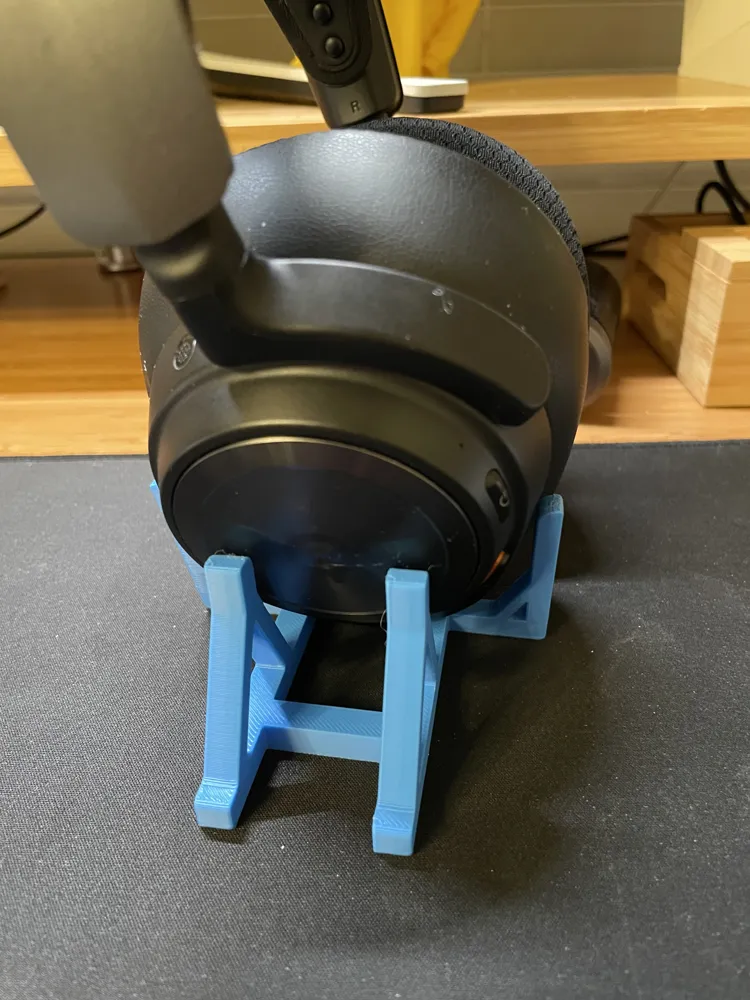 Simple Headphone Stand - Free 3D Print Model - MakerWorld
