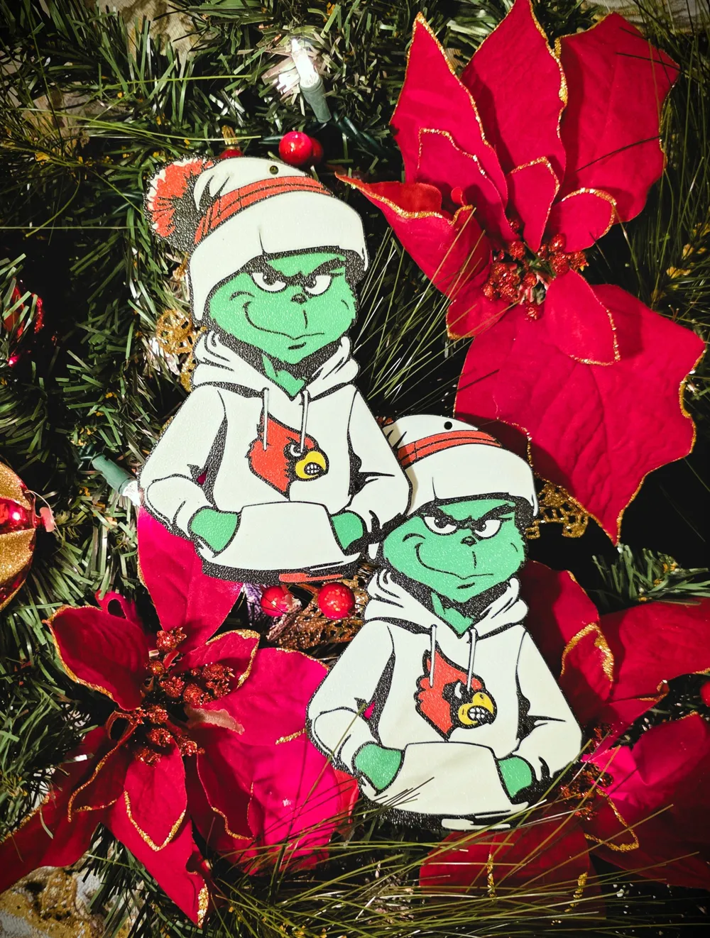 Grinch Louisville Cardinals Christmas Ornament by Ray MakerWorld ...