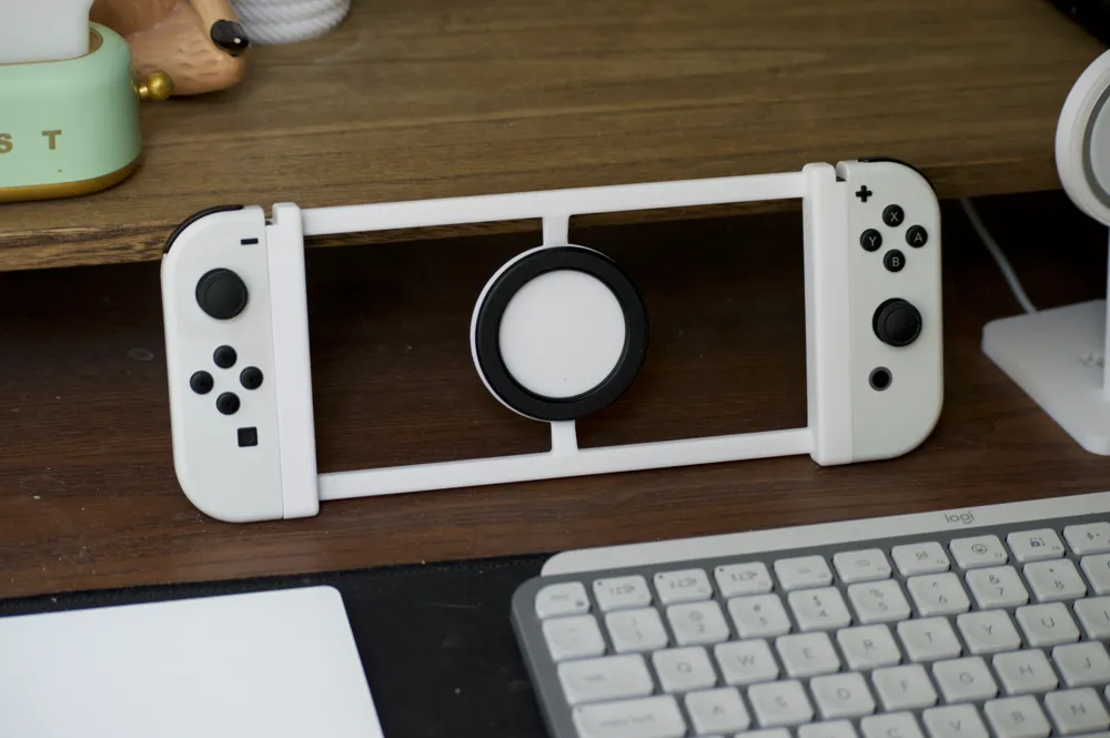 MagSafe Switch Controller Grip Horizontal by elCreador3D - MakerWorld
