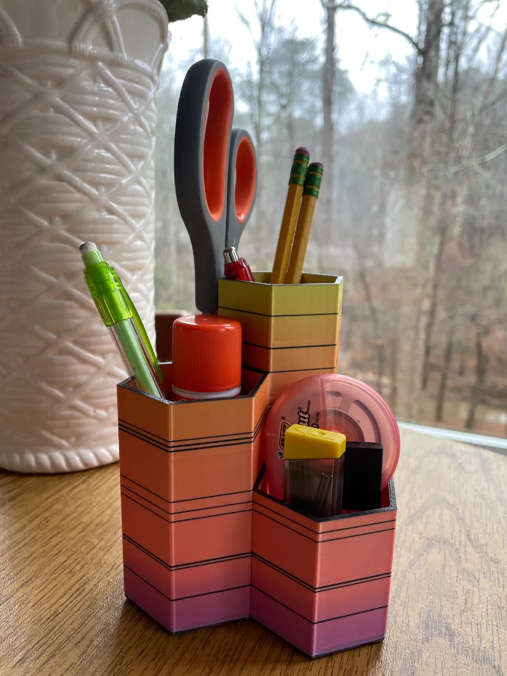 Hexagonal desk organizer - Free 3D Print Model - MakerWorld