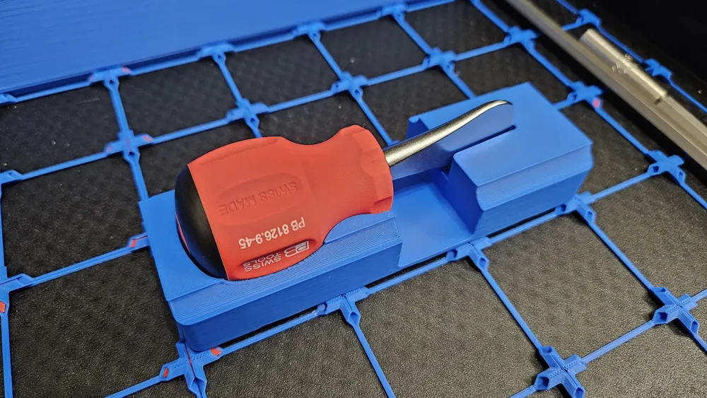 Gridfinity tool holder PB Swiss Stubby 8126.9-45 - Free 3D Print Model ...