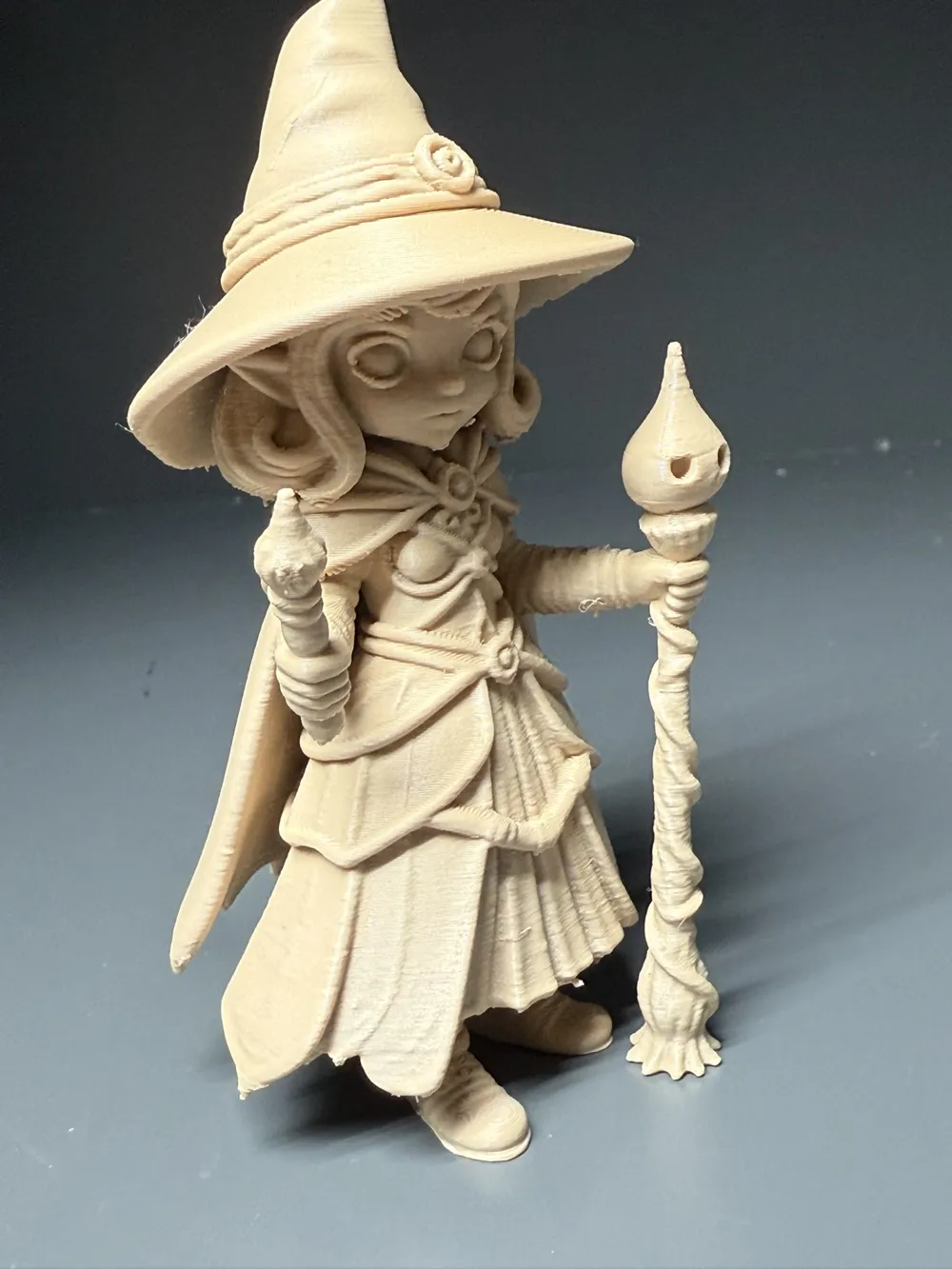 Gothic witch figure (C) by Mysstra hueforge 3Dart MakerWorld: Download ...