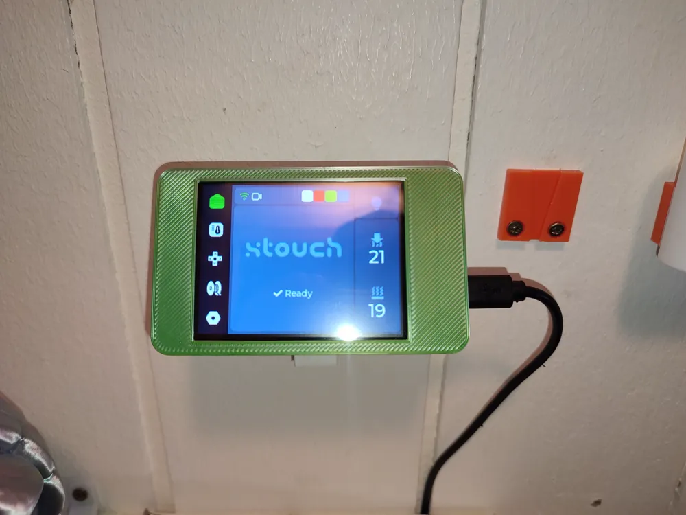 XTouch Case + Wall mount Remixed by Langa__ - MakerWorld