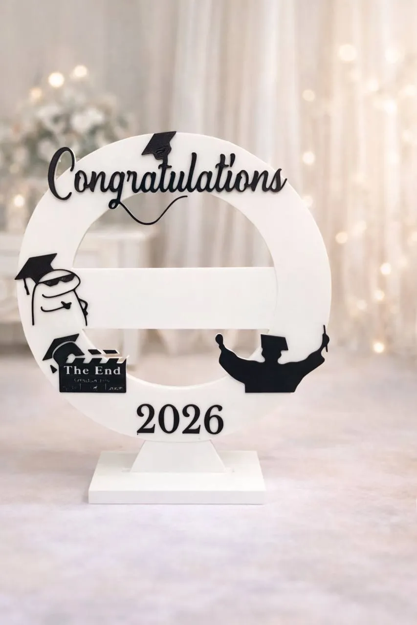 Graduation Stand 2026 - Free 3D Print Model - MakerWorld