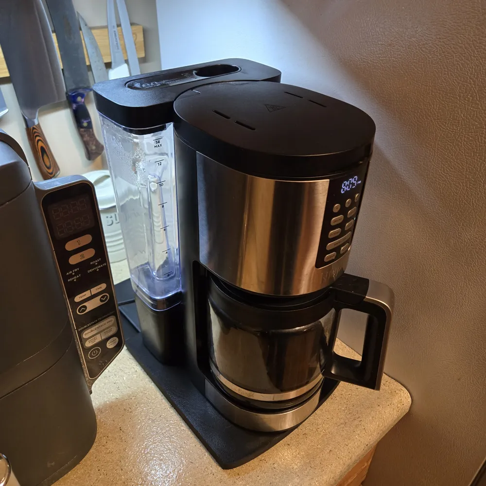 Sliding Pull-Out Appliance Tray | No Hardware - Free 3D Print Model ...