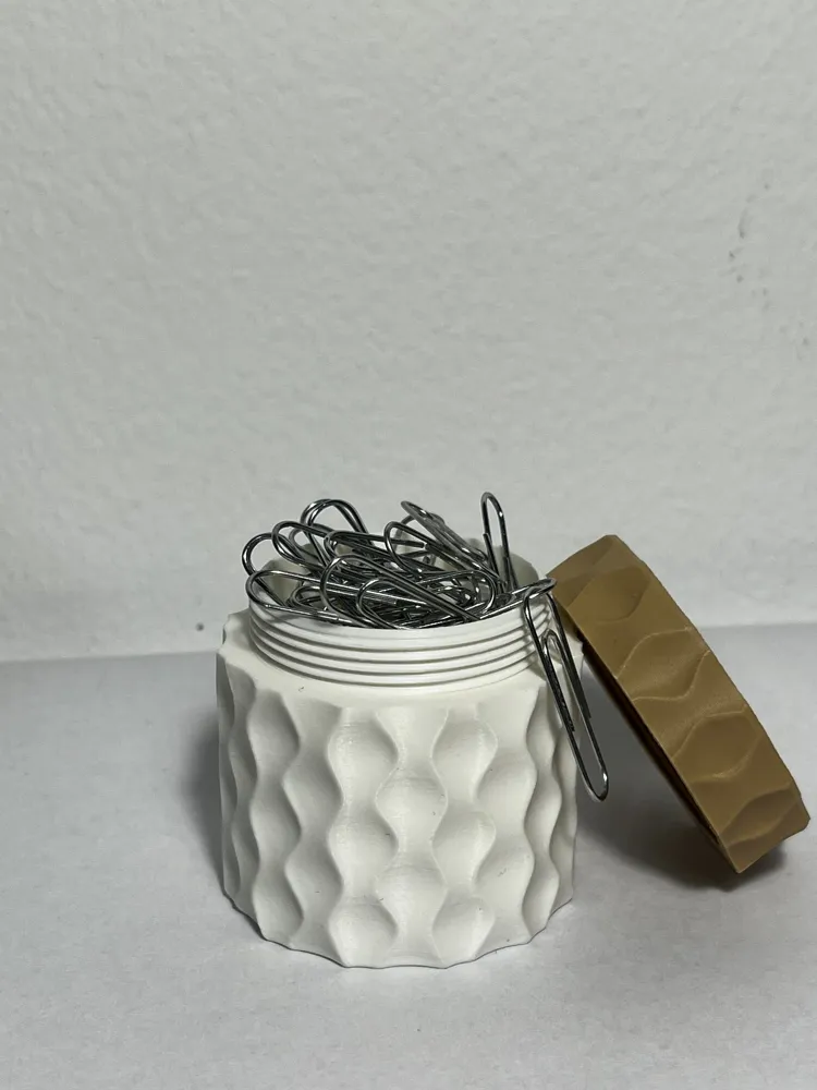 Mini contenedor de rosca - Modelo de impresión 3D gratuito - MakerWorld