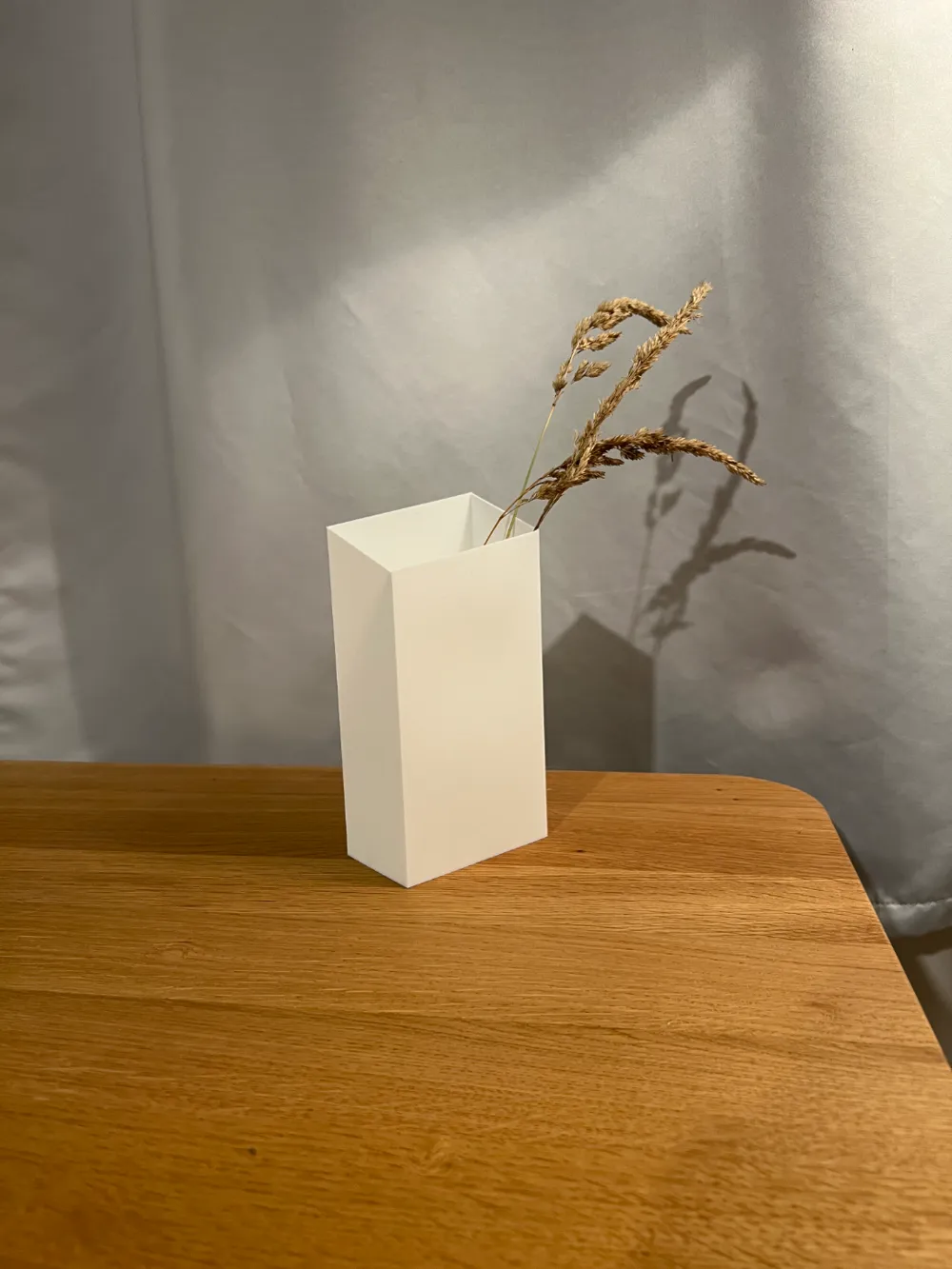 Modern Square Vase - Free 3D Print Model - MakerWorld
